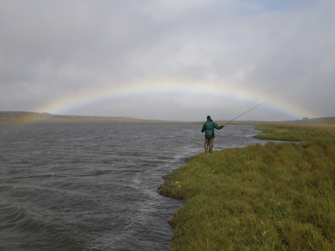 Orvis presents: School of Fish – Raprance